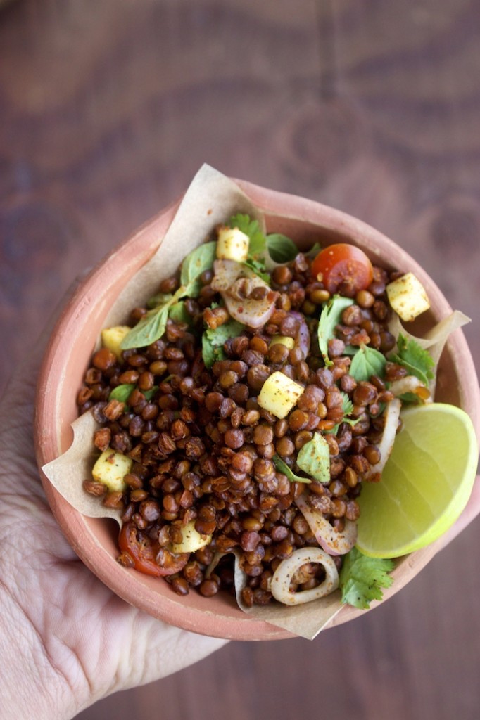 A Healthy Snack – Roasted Lentils with Green Mango Salsa